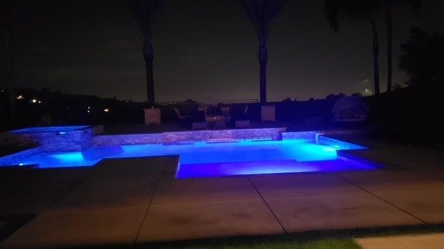 7 Swimming Pool Upgrades to Enhance Your Backyard Oasis - Infinite Pools