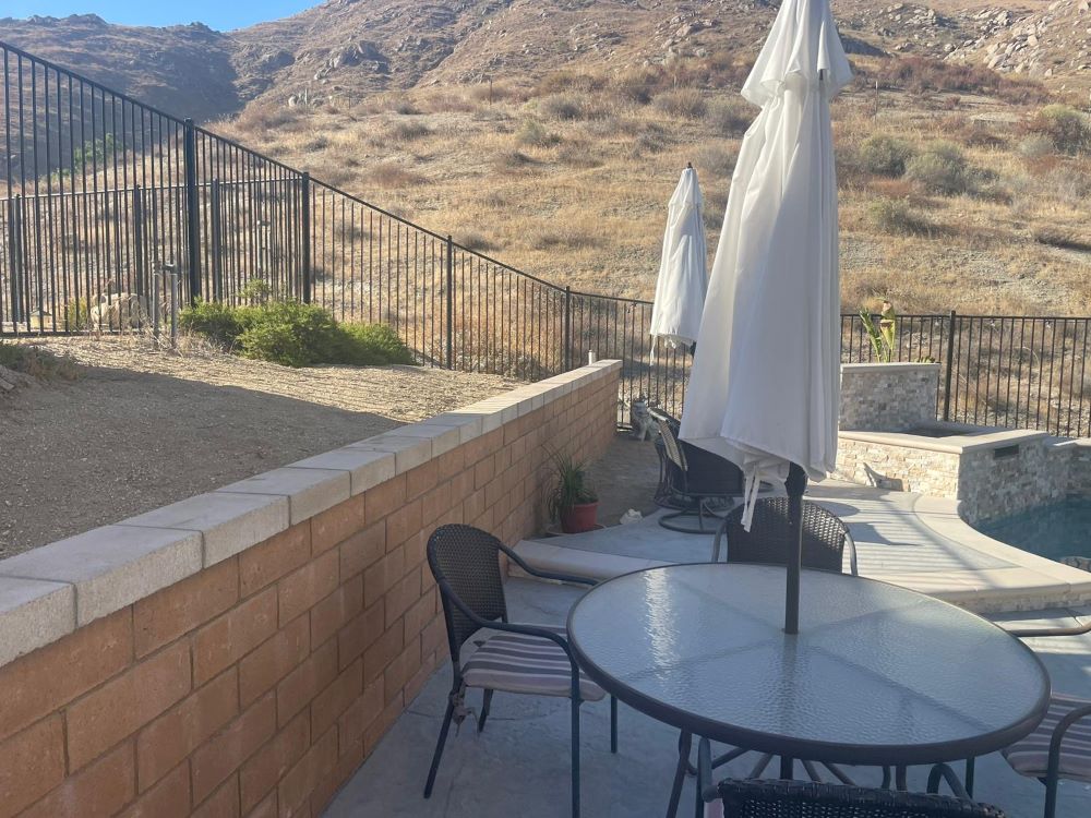 Introduction to Retaining Walls in Custom Pool Construction - Infinite ...